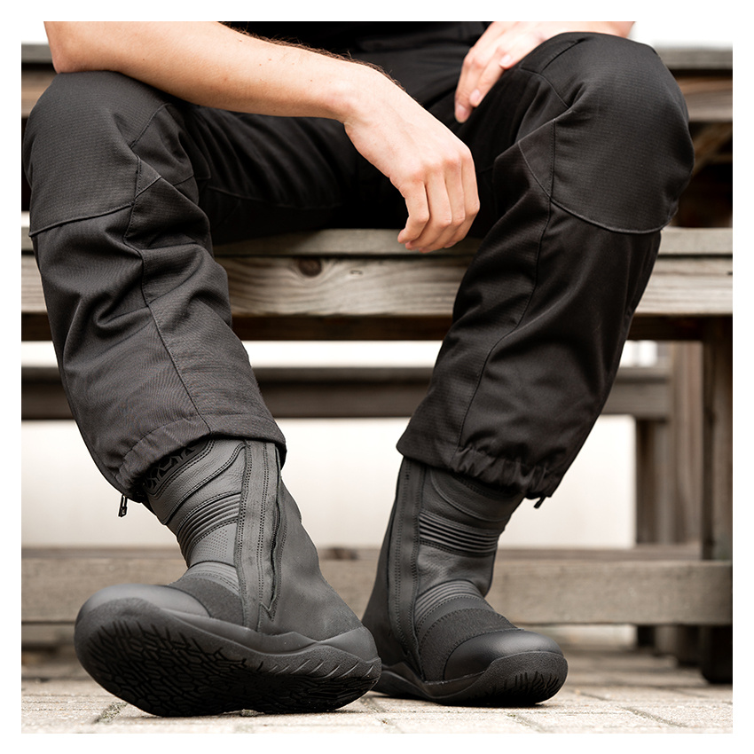 Dainese - Fulcrum 3 Gore-Tex motorcycle boots - Biker Outfit