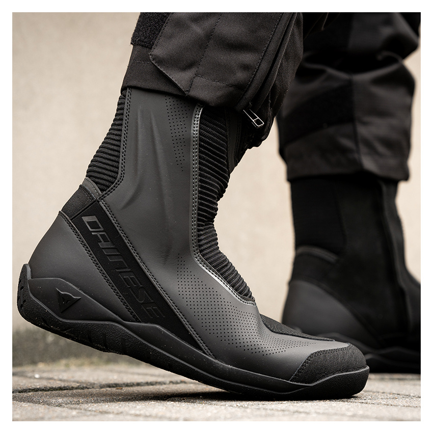 Dainese - Freeland 2 GTX Boots - Biker Outfit