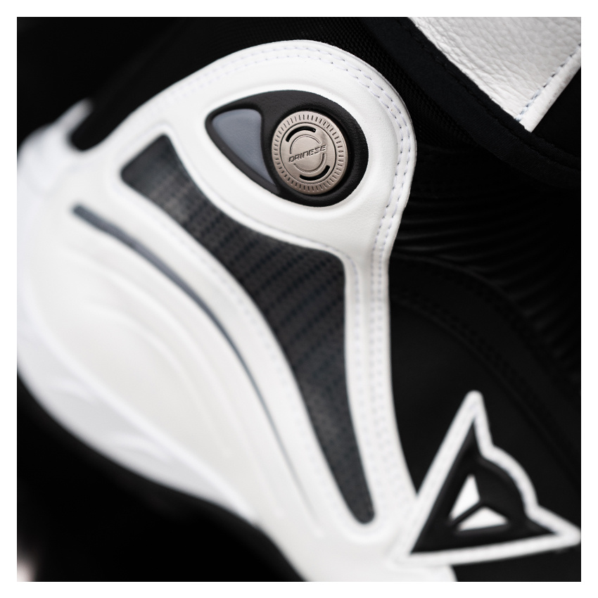 Dainese - Axial D1 motorcycle boot - Biker Outfit