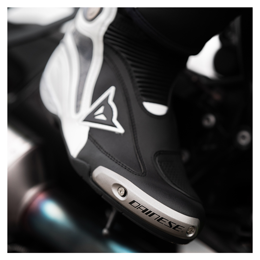 Dainese - Axial D1 motorcycle boot - Biker Outfit
