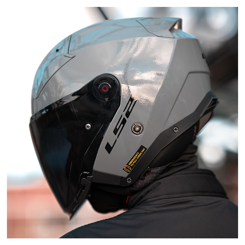 LS2 - Infinity II Solid motorcycle helmet - Biker Outfit