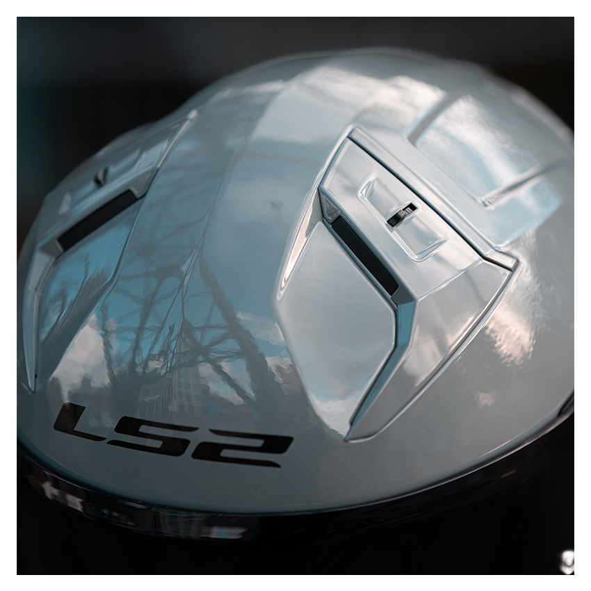 LS2 - Infinity II Solid motorcycle helmet - Biker Outfit