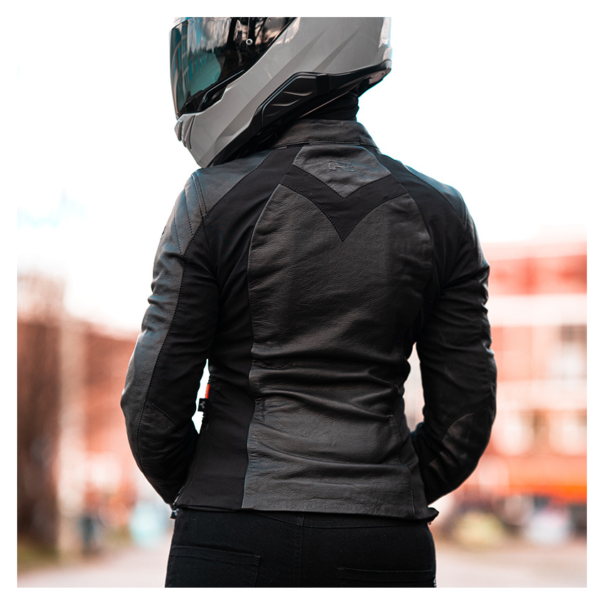 Richa - Catwalk women's motorcycle jacket - Biker Outfit