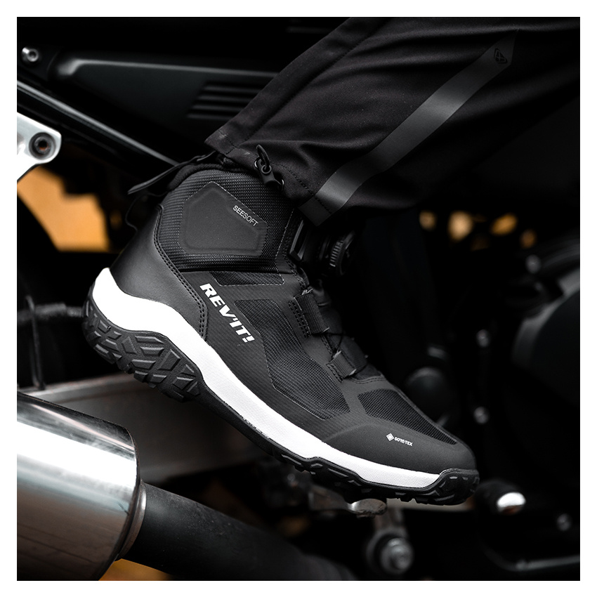 Revit - Breccia Gore-Tex motorsneakers - Biker Outfit