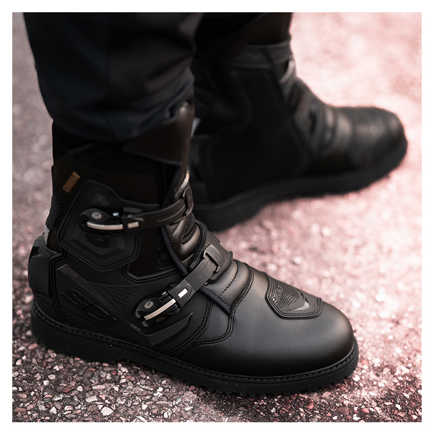 Sidi - Mid Adventure Gore-Tex motorcycle boot - Biker Outfit