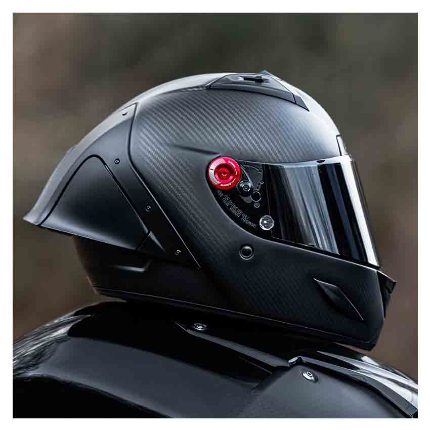Shark - Aeron-GP Carbon motorhelm - Biker Outfit