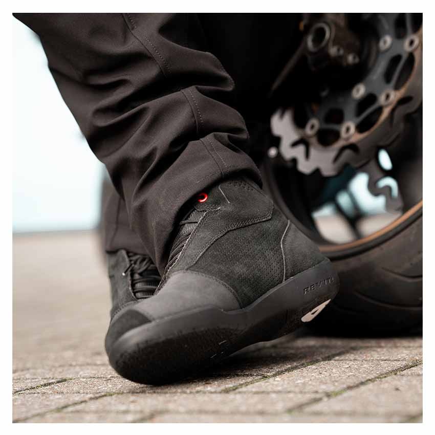 Revit - Jetspeed PRO sporty motorcycle shoes - Biker Outfit