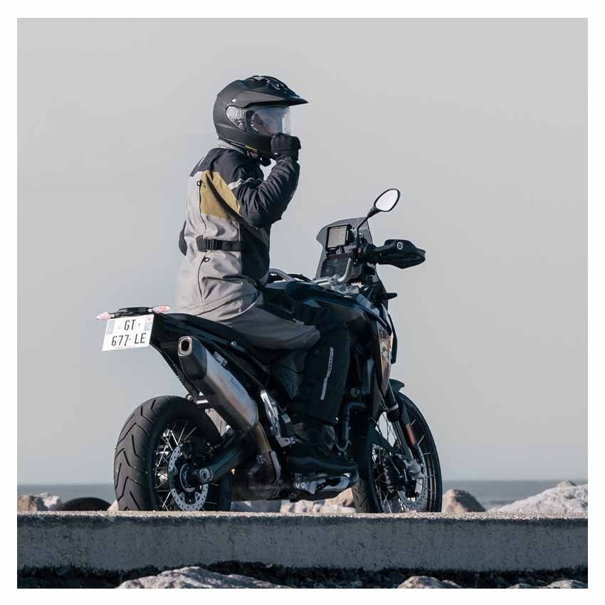 Rev'it - Neptune 3 Gore-Tex Motorcycle jacket - Biker Outfit