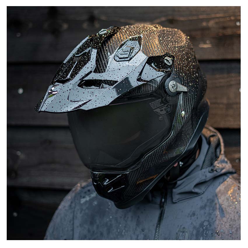 Scorpion - ADF-9000 Carbon Air motorhelm - Biker Outfit