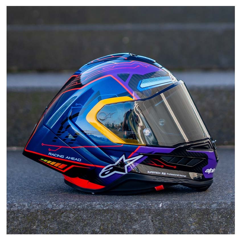Alpinestars - Supertech R10 Martinator motorcycle helmet - Biker Outfit