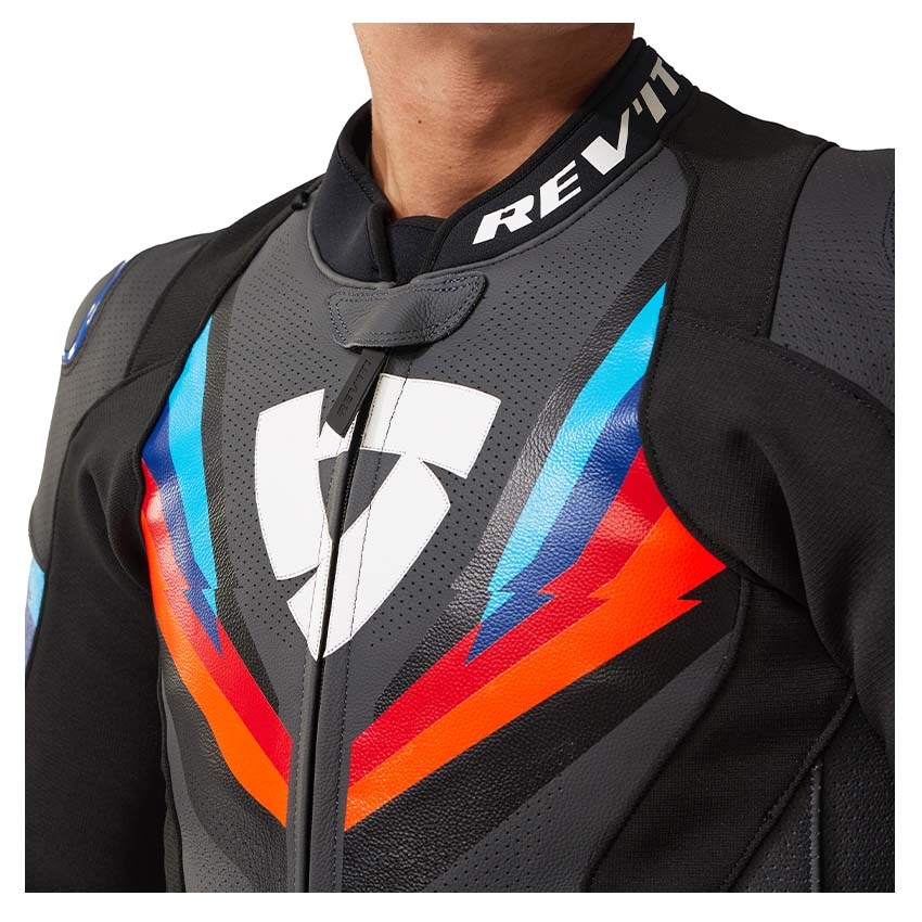 Rev'it - Quantum 3 Pro motorcycle jacket - Biker Outfit