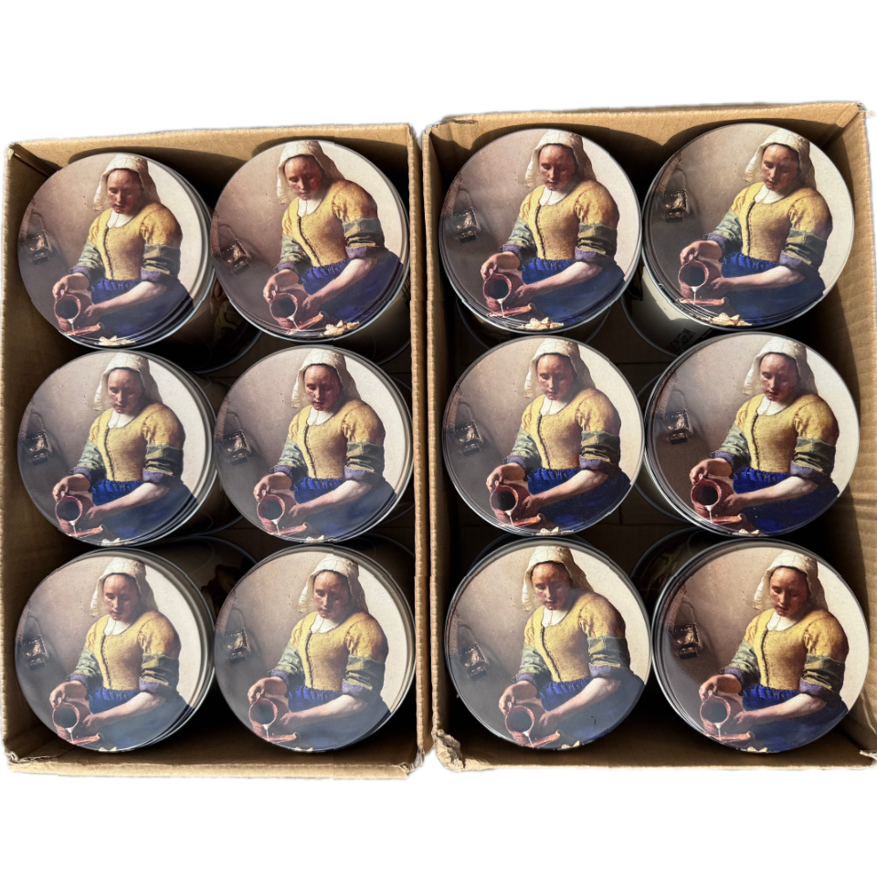 Stroopwafel World Vermeer The Milkmaid syrup waffle tin box 12 tins ...