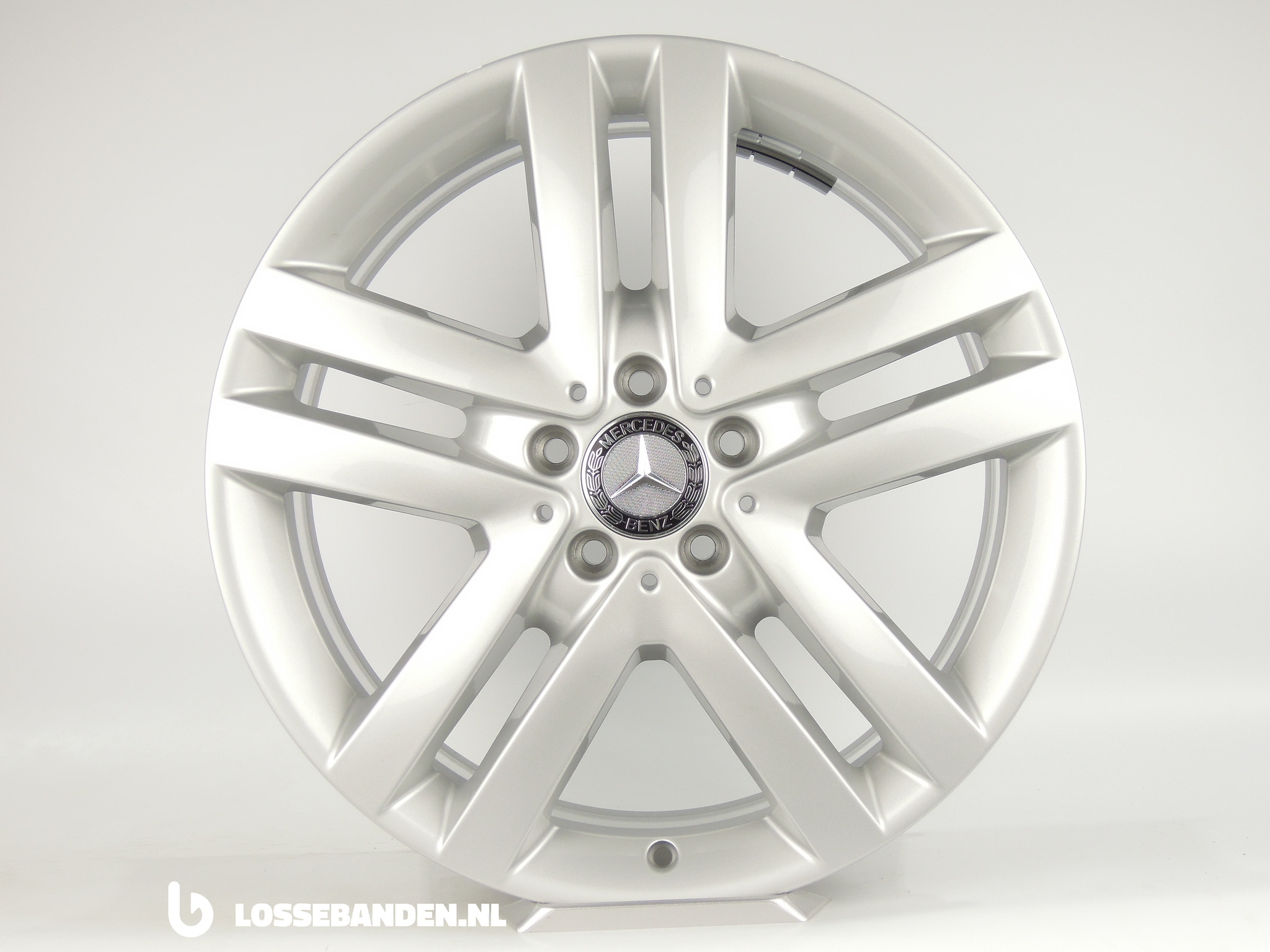 Original Mercedes GL X166 A1664011302 Rim - lossebanden.nl/en | Used ...
