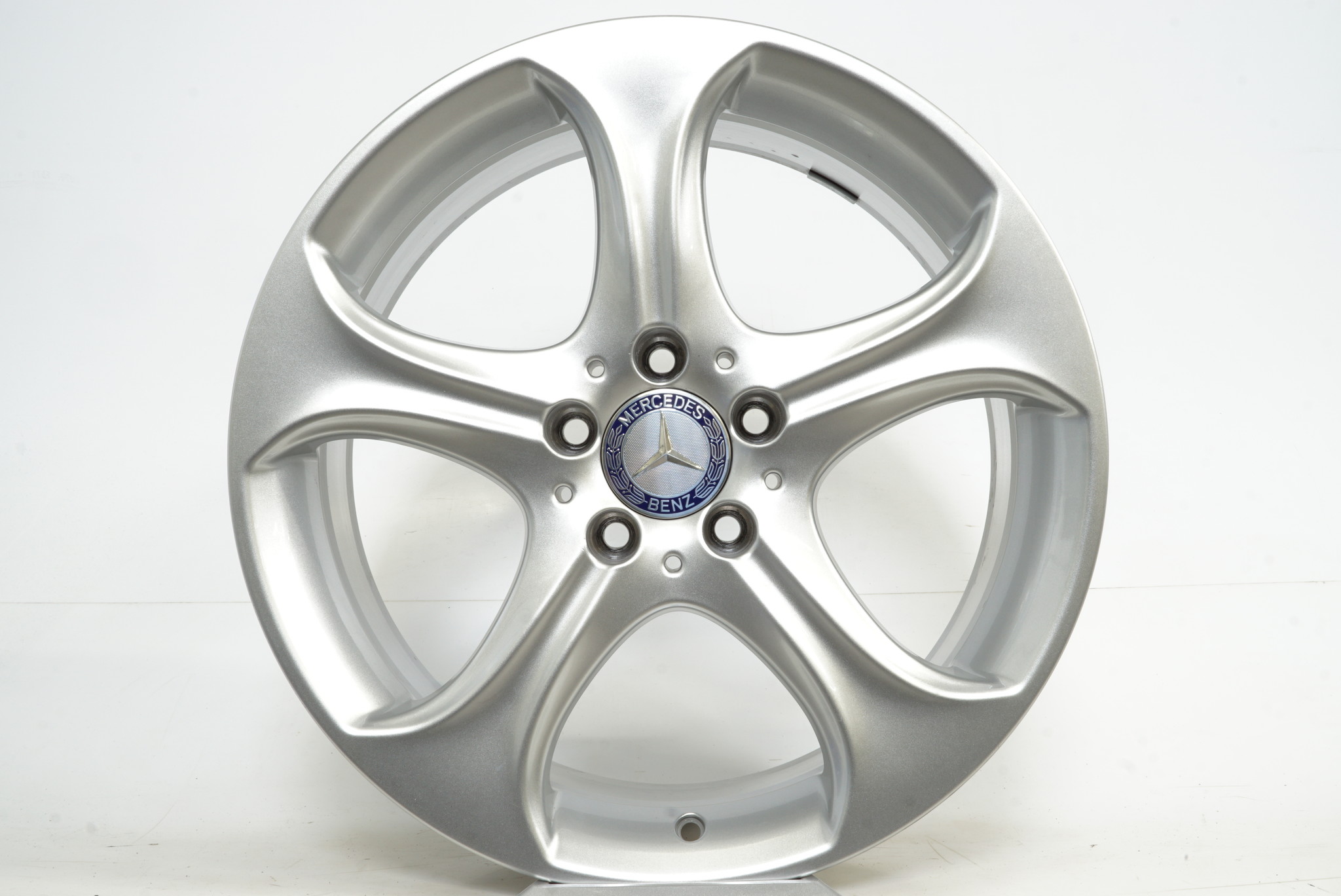 Original Mercedes C-klasse W205 A2054010700 Wheel - lossebanden.nl/en ...