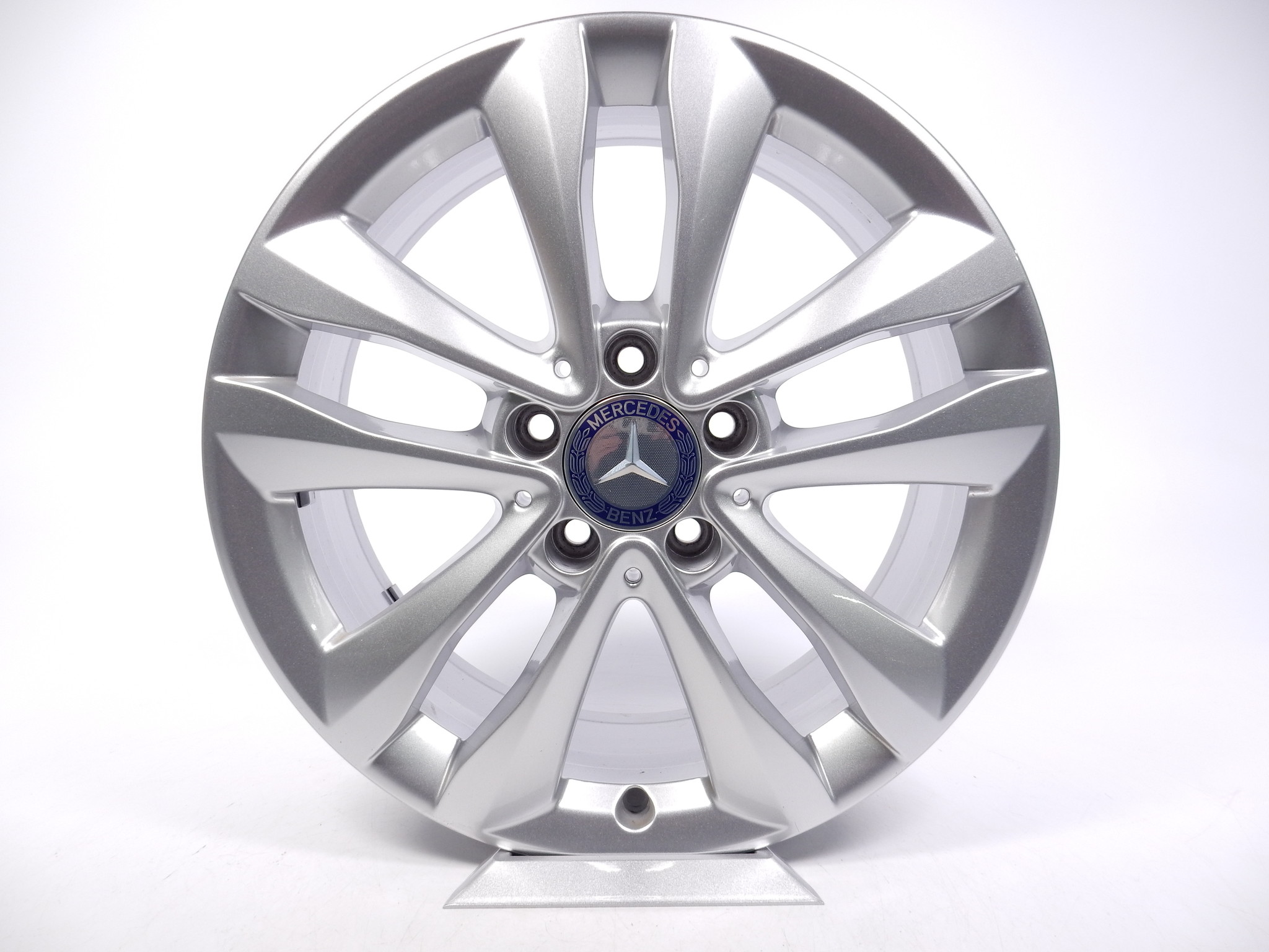 Originele Mercedes C-Klasse W205 S205 A2054018000 velg - lossebanden.nl ...