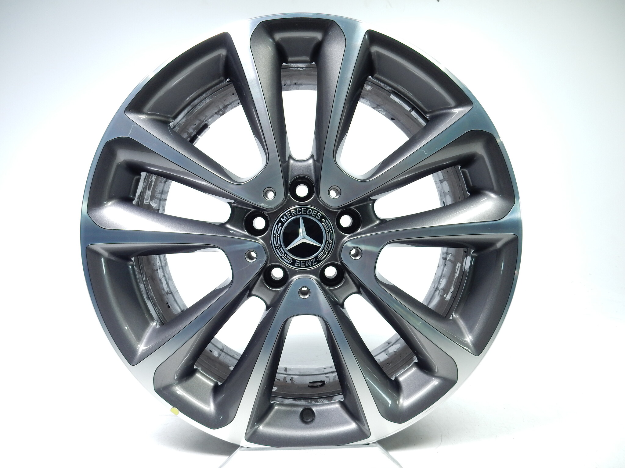 Original Mercedes E-Klasse A2134011600 Rim - lossebanden.nl/en | Used ...