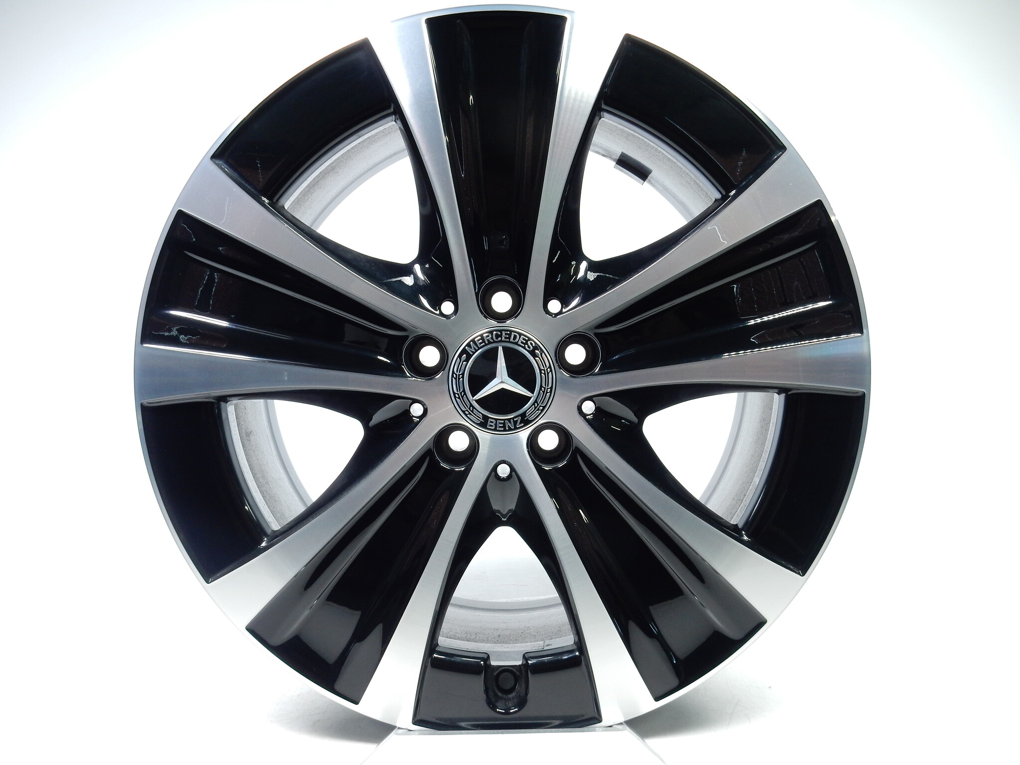 Original Mercedes E-Klasse W213 S213 A2134013700 Rim - lossebanden.nl ...