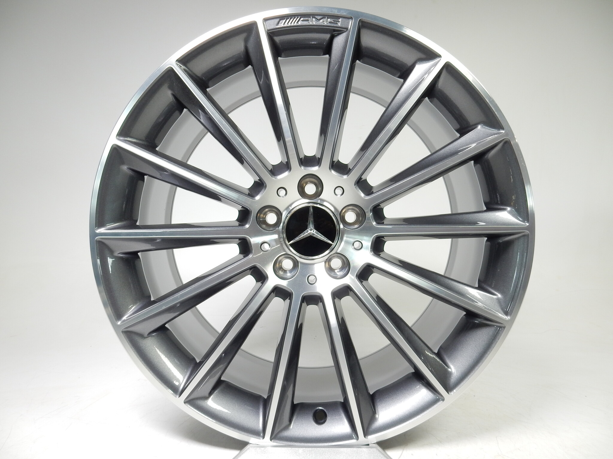 Original Mercedes E-Klasse W213 AMG W213 S213 A2134012300 Rim ...