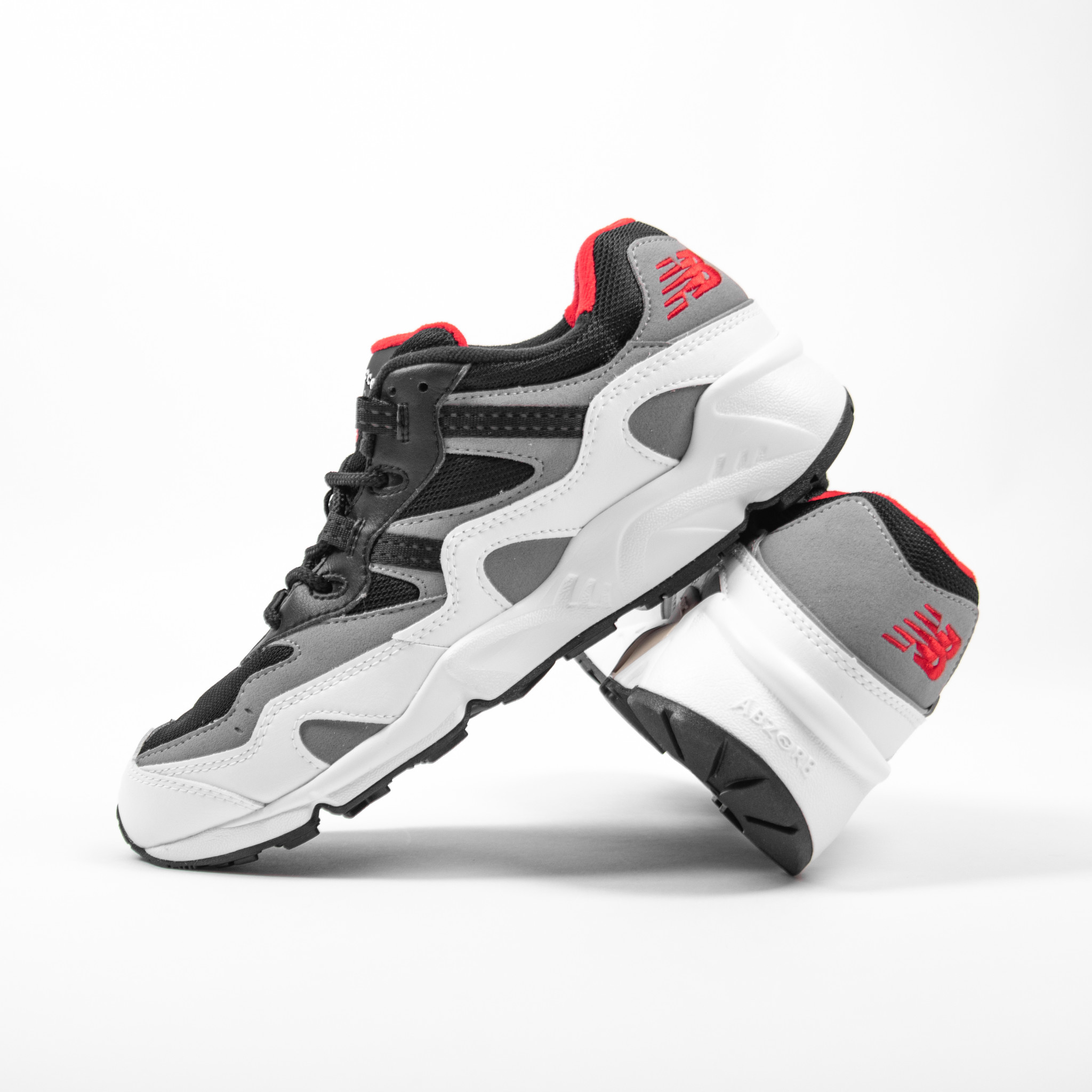 New Balance ML850YSB | Iconische flying 'NB'-branding op 850-modellen ...
