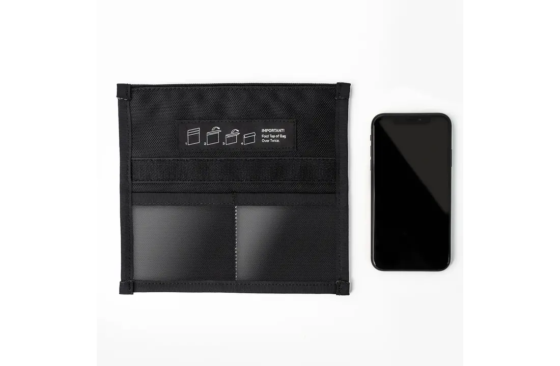 Offgrid Faraday Utility Bag - Mobile Non-Window Black - GearPoint