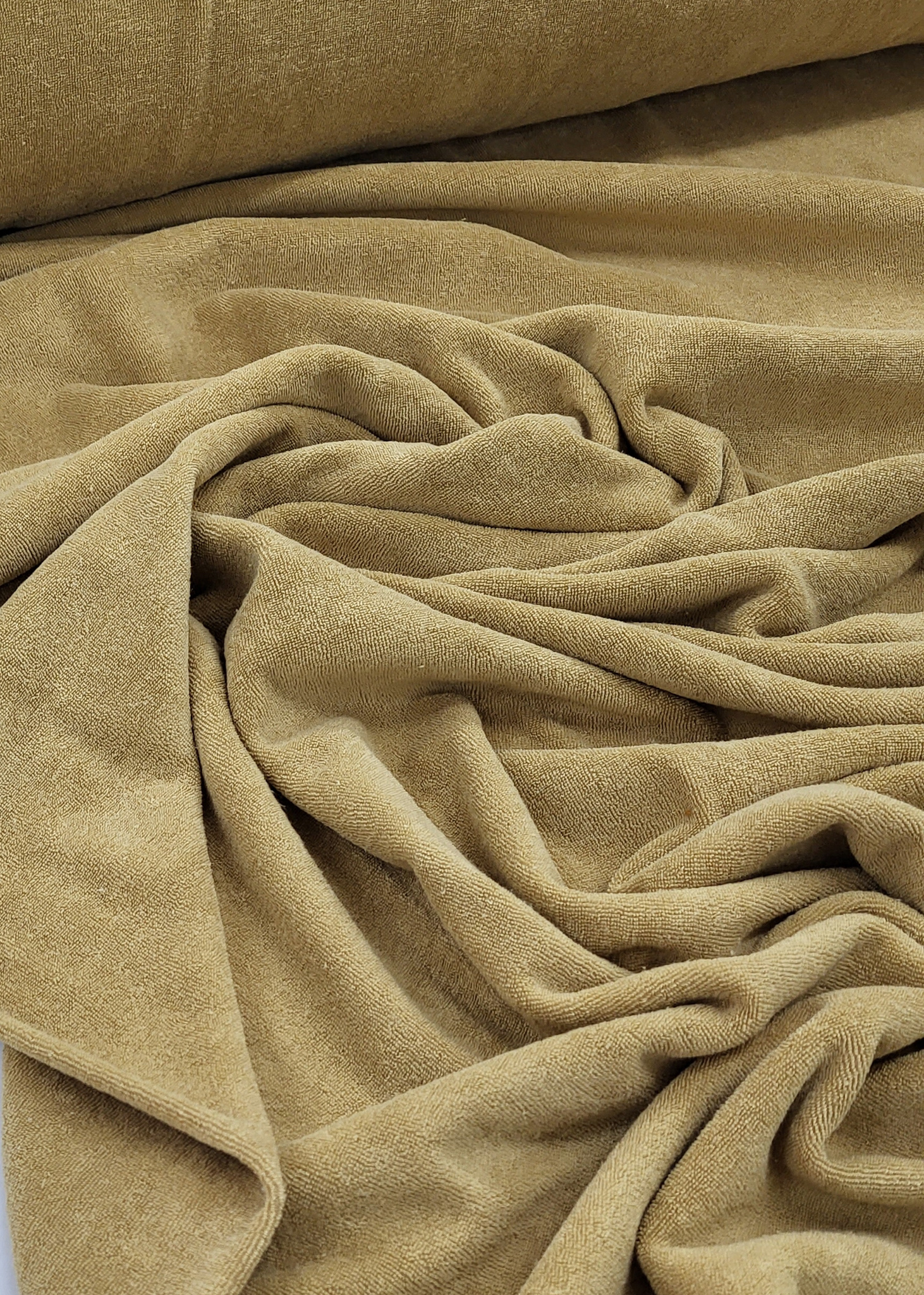 camel sponge / stretch terry cloth - Madeline De Stoffenmadam