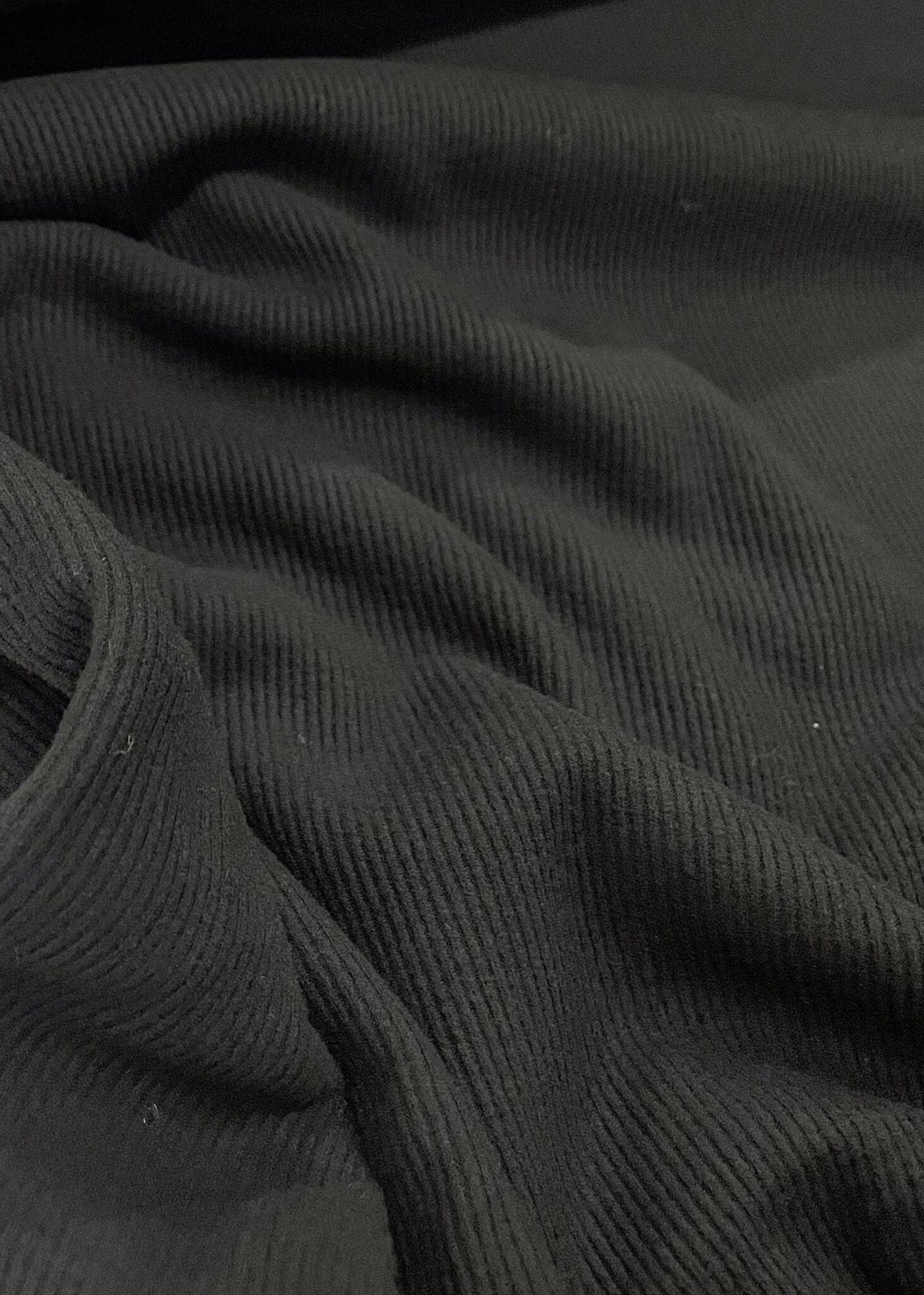 zwart - megazacht en stevig gebreid - opgeruwde viscose ribbel tricot ...