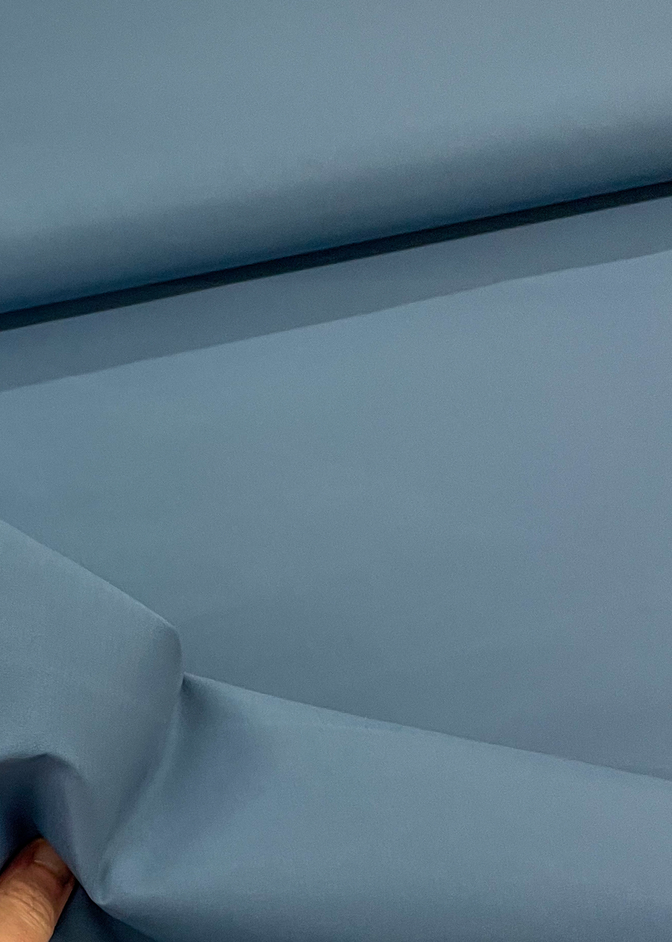 dusty blauw - mat - trenchcoat stof - Madeline de stoffenmadam