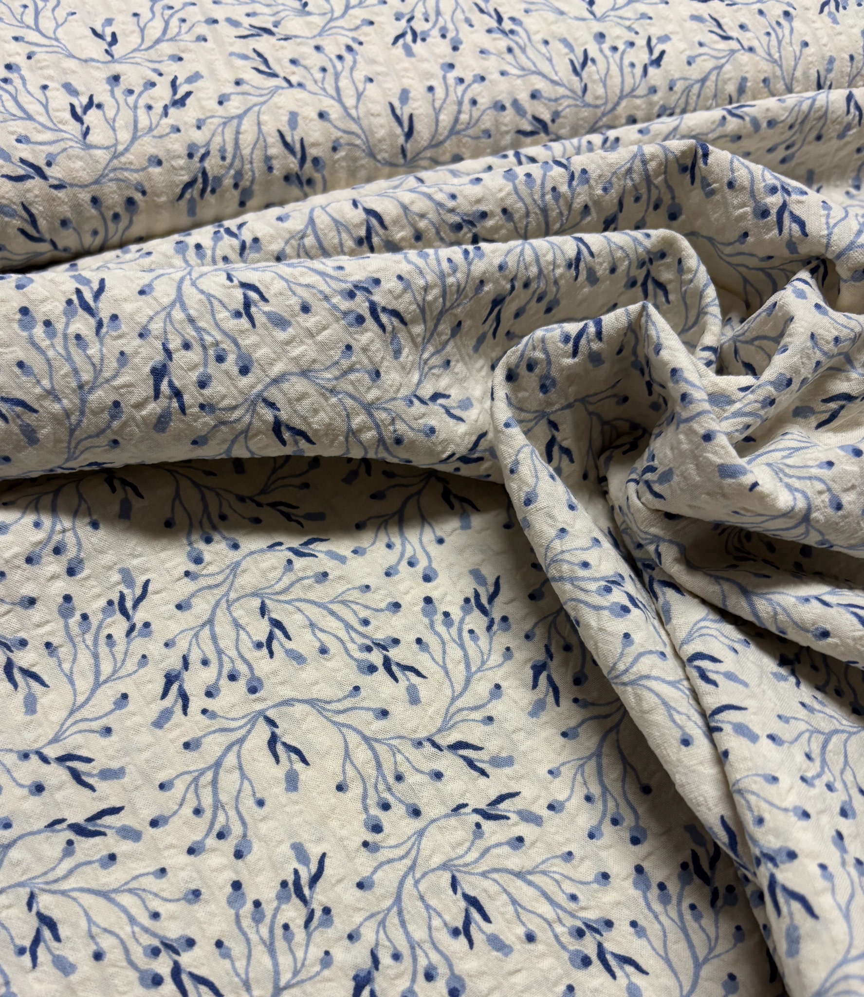 blue twig seersucker - Madeline De Stoffenmadam