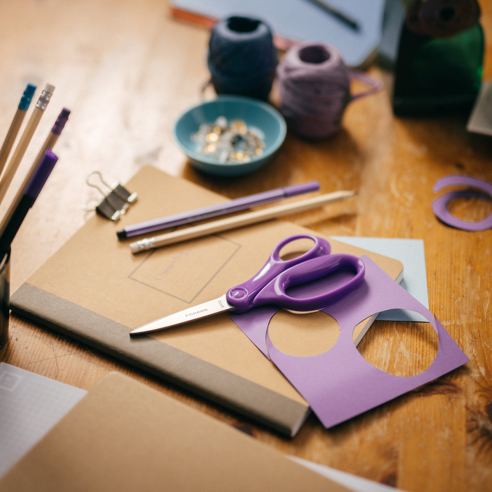 Fiskars Scissors School +12 Purple 18cm (1067857) - Craftlines B.V.