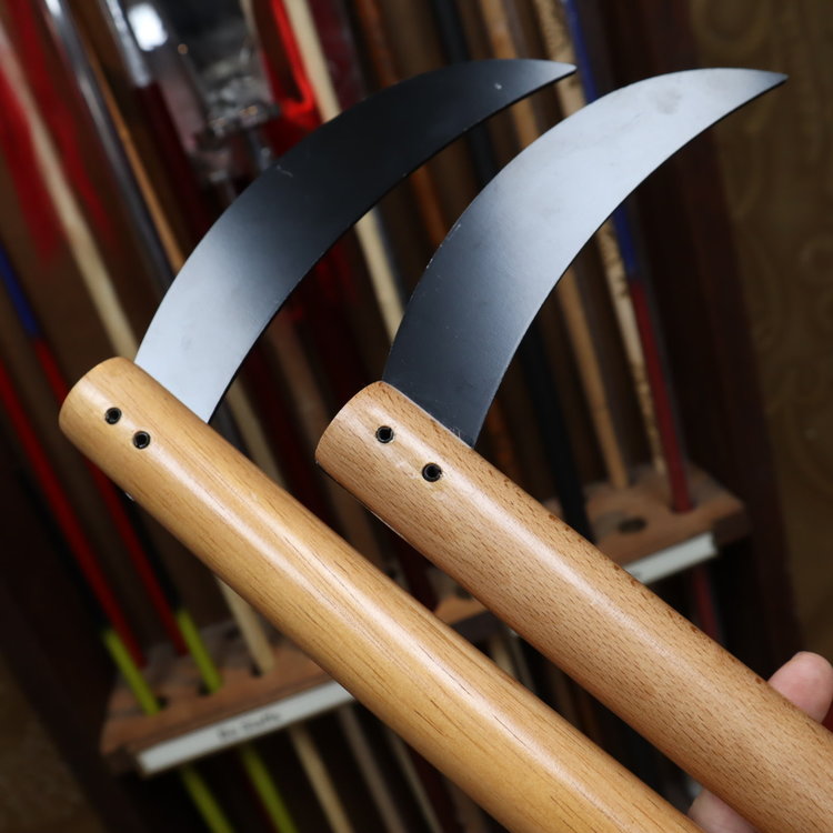 Metal Kama Weapon an Okinawan weapon based on the sickle - Enso Martial ...