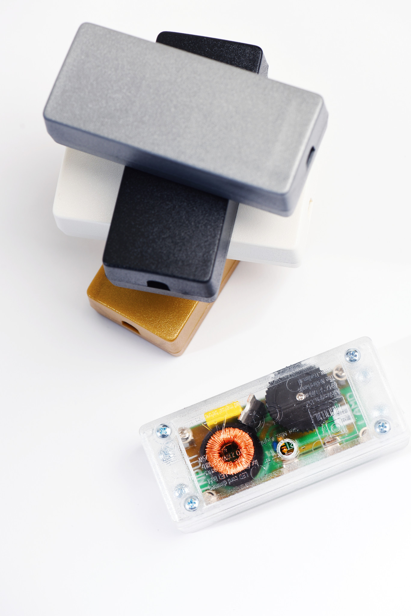 The Tradim 62204 LED cord dimmer - ET48.com