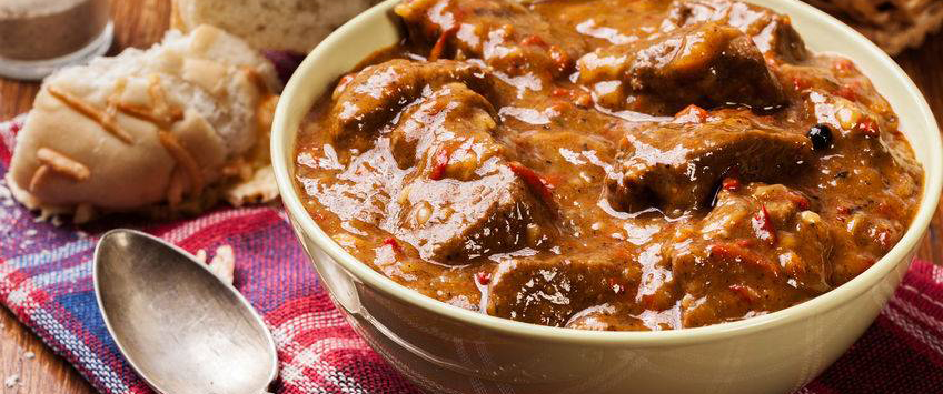 In granaatappelsap gestoofde runderwangen - Wijnhuis Zuid Bilthoven