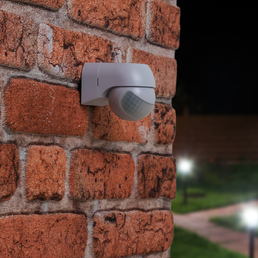 PIR motion sensor 180° 12m range Max. 400 Watt IP44 surface mounting