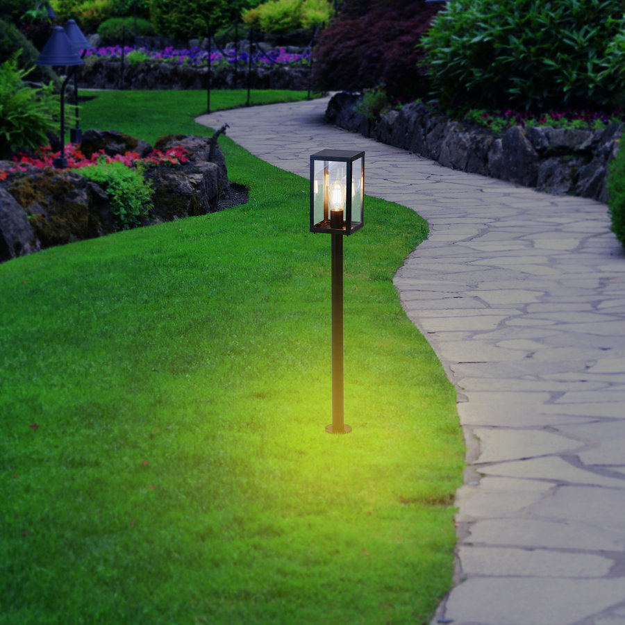 Casey LED Tuinlantaarn - E27 Lamp met schemerschakelaar- 3000K - IP44