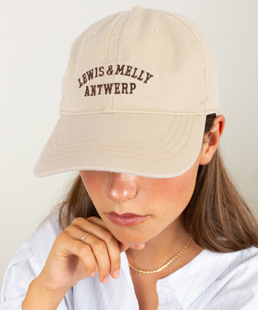 Home Lewis & Melly - Lewis & Melly