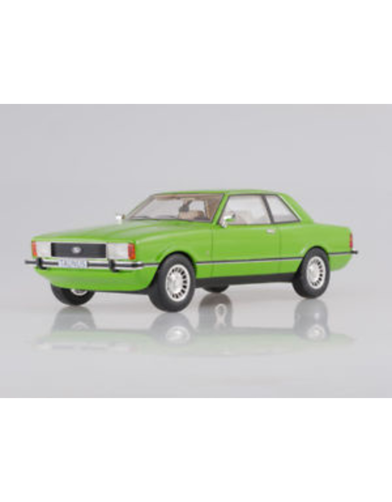 Ford Taunus TC2 1976 - 1:43 - Neo Scale Models - HMKT