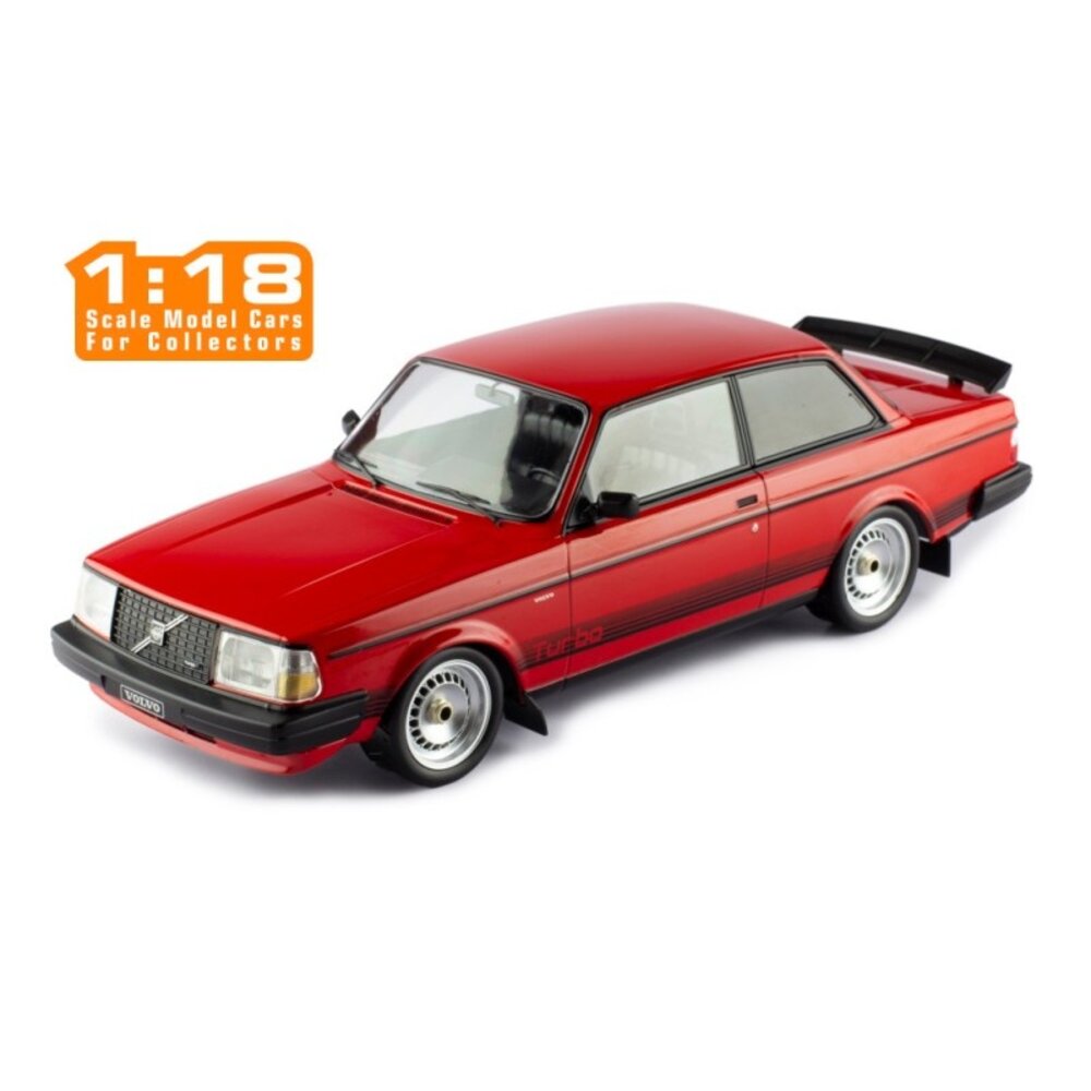 Volvo 240 Turbo 'Custom' 1984 - 1:18 - IXO Models - HMKT