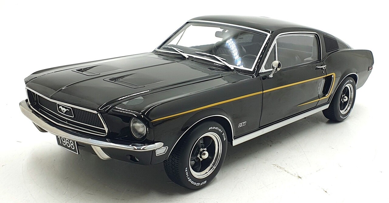 Ford Mustang GT Fastback 1968 (Bullitt Look-Alike) - 1:12 - KK Scale - HMKT
