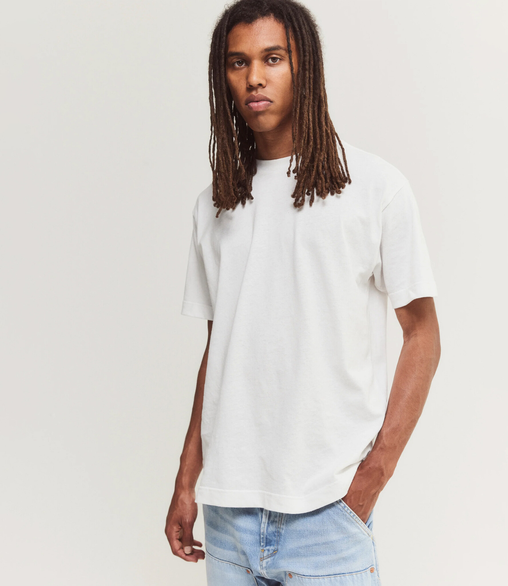 Brody Foam - White - Neighbourhood