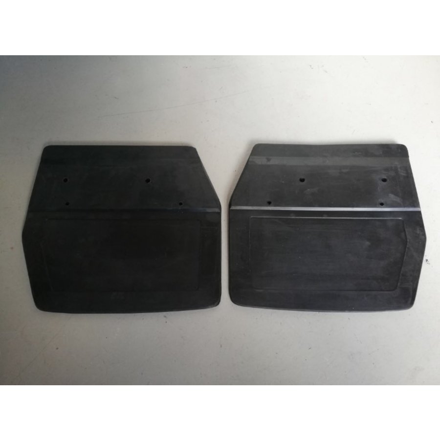 Spatlap voorzijde 1254810 NIEUW Volvo 140, 142, 144, 145, 164, 240, 26 ...