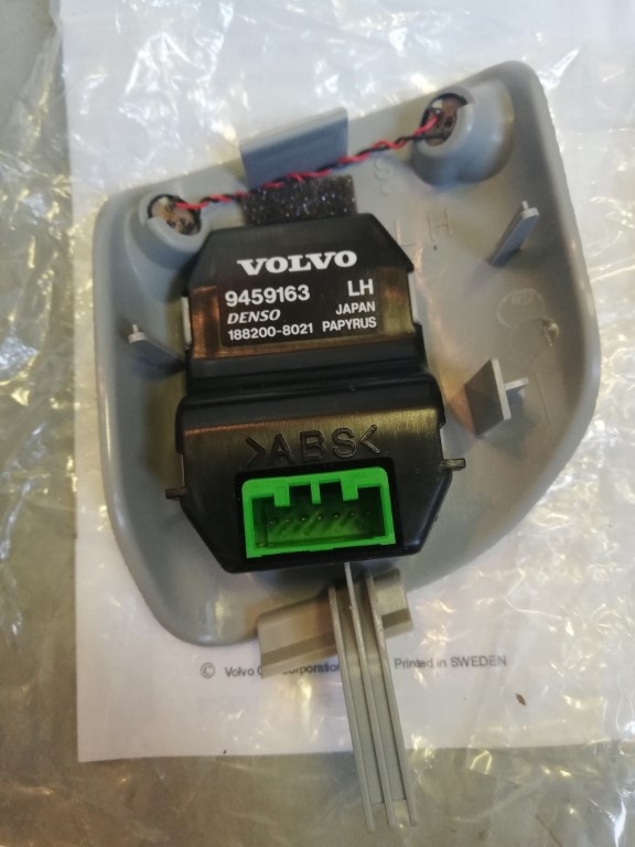 Ultrasonic parking sensor kit 9496794 NOS Volvo C70, S70, V70, V70XC s ...