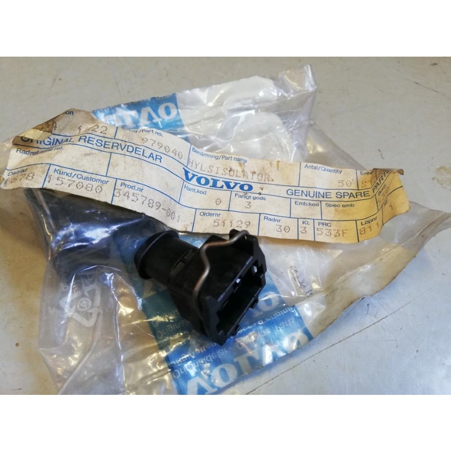 Plug sleeve, insulator, connector 968385 NOS Volvo 740, 760, 780, 850 ...