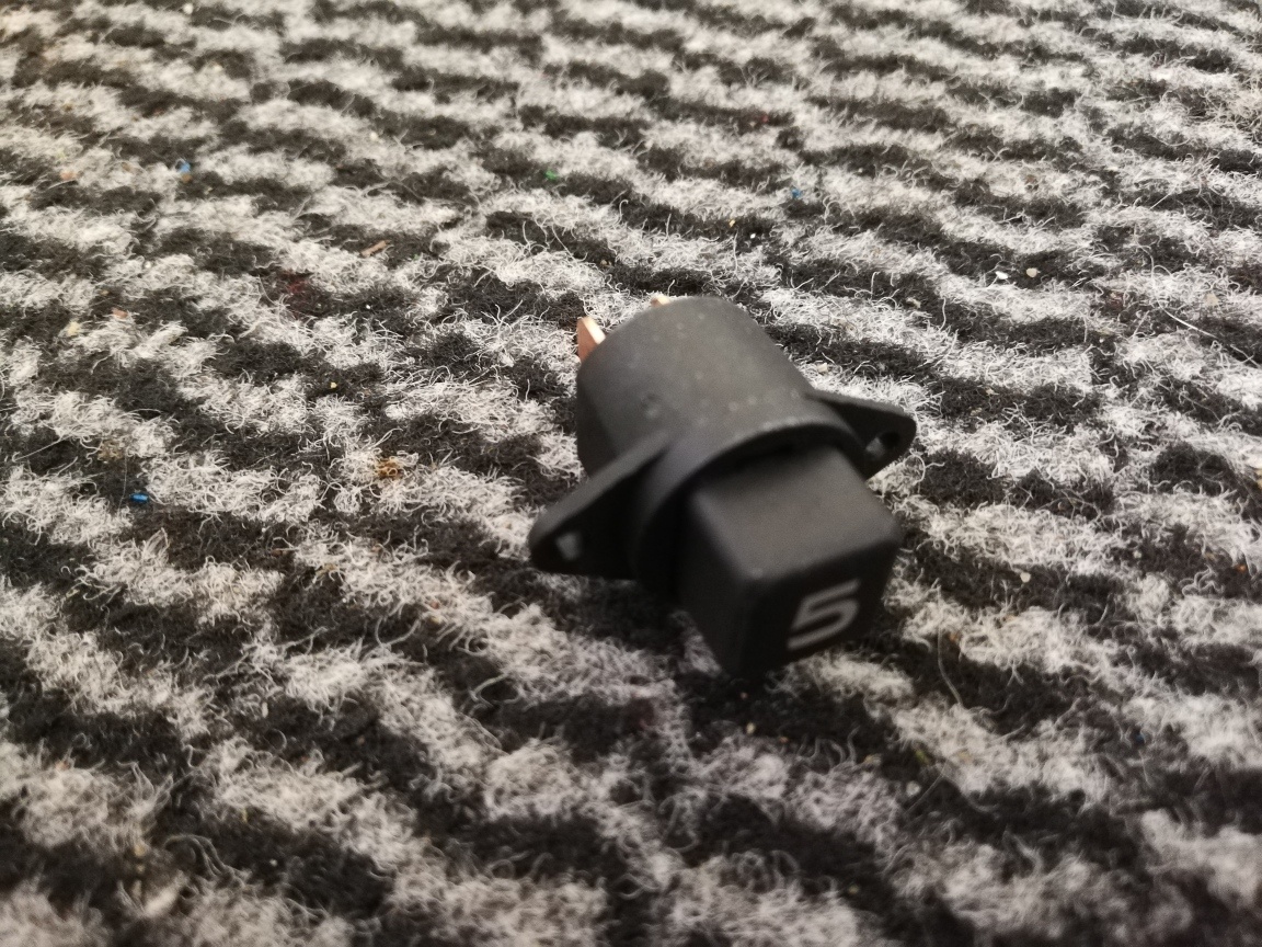 Overdrive switch 1258505 NEW Volvo 200, 700, 900 series - Volvo 340 ...