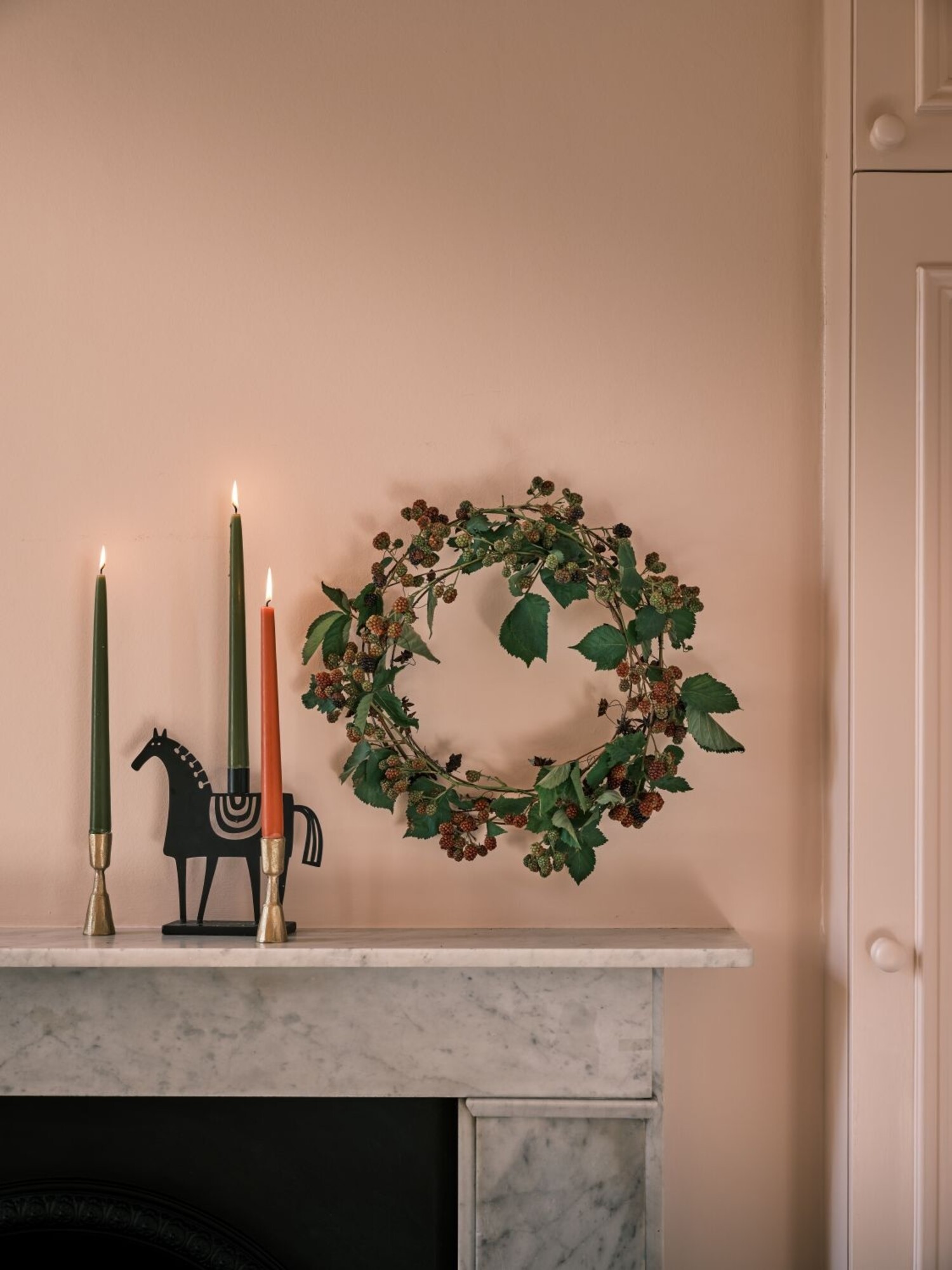 Farrow & Ball paint - Pink Ground 202 | Free Shipping from € 50