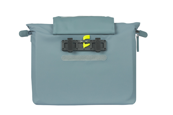 Basil Manhattan - Fahrradhandtasche - 12 Liter - blau - Basil