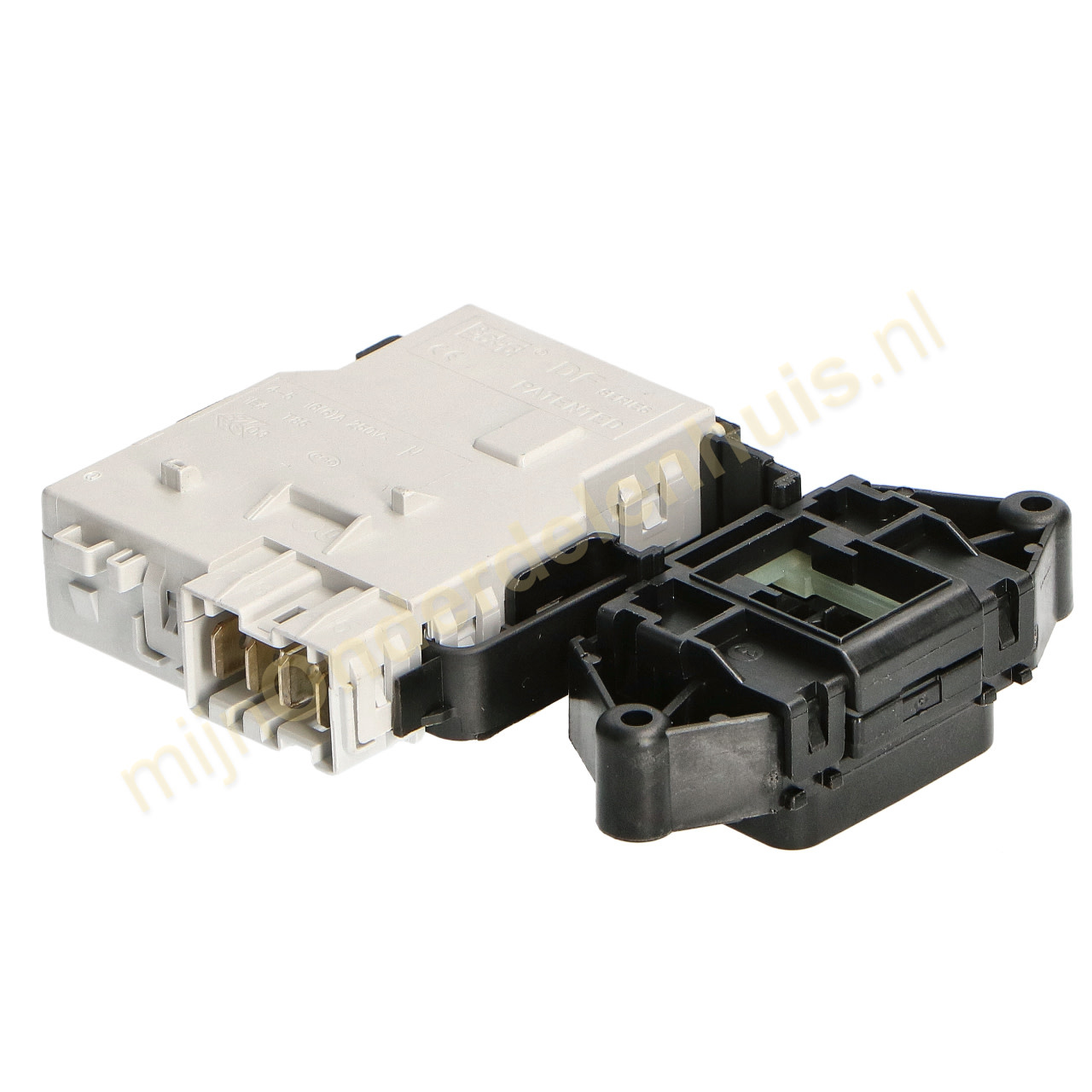 LG deurrelais van wasmachine EBF49827803 - mijnOnderdelenhuis.nl