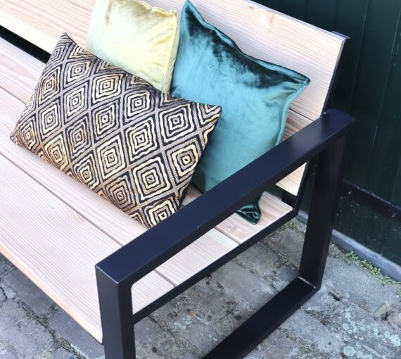 Stijlvol tuinmeubilair voor iedere buitenruimte | Boomstam Tafels ...