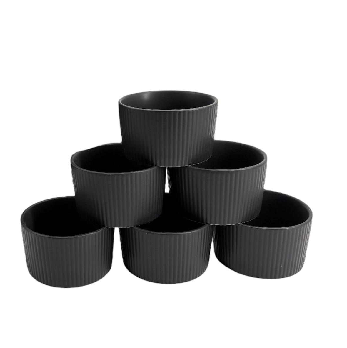 Set of 6 black soufflé dishes and muffin molds | Order now