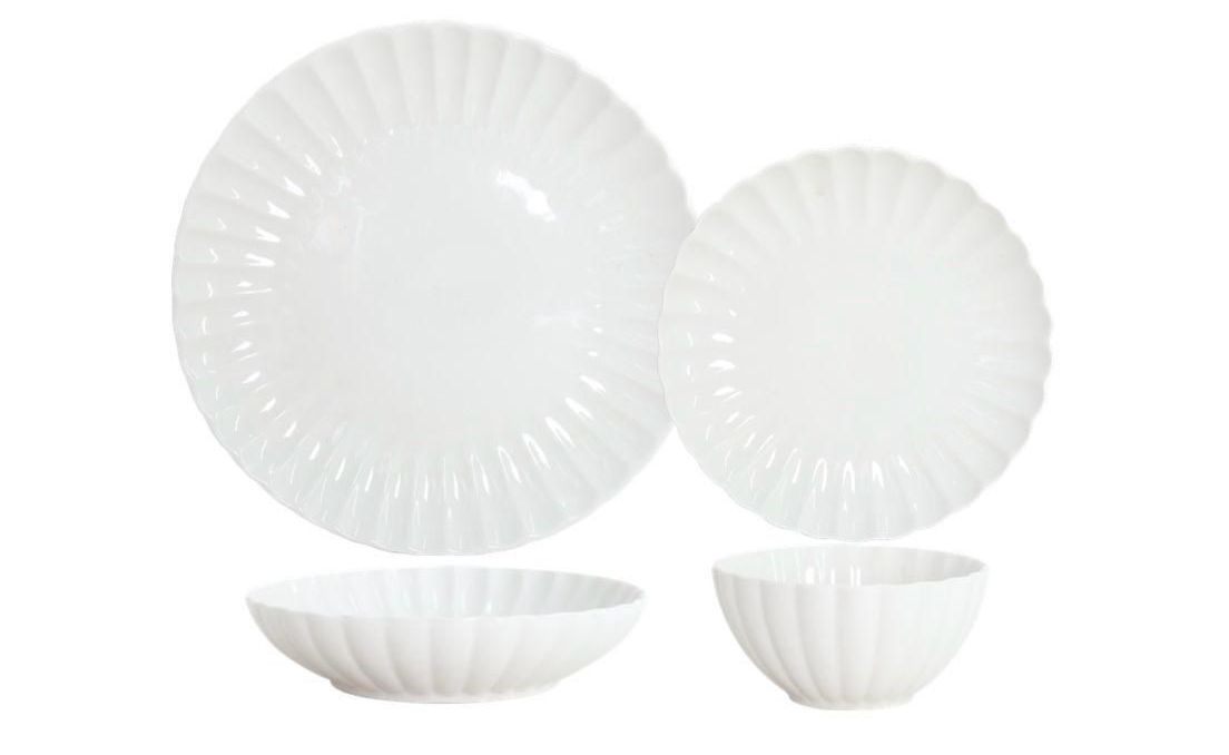 Bloomy 24-piece dinnerware set | Order now at Megacenter.com