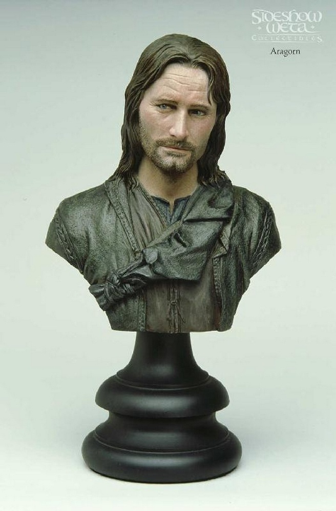 Lord of the Rings - Aragorn, Son of Arathorn - The Movie Store